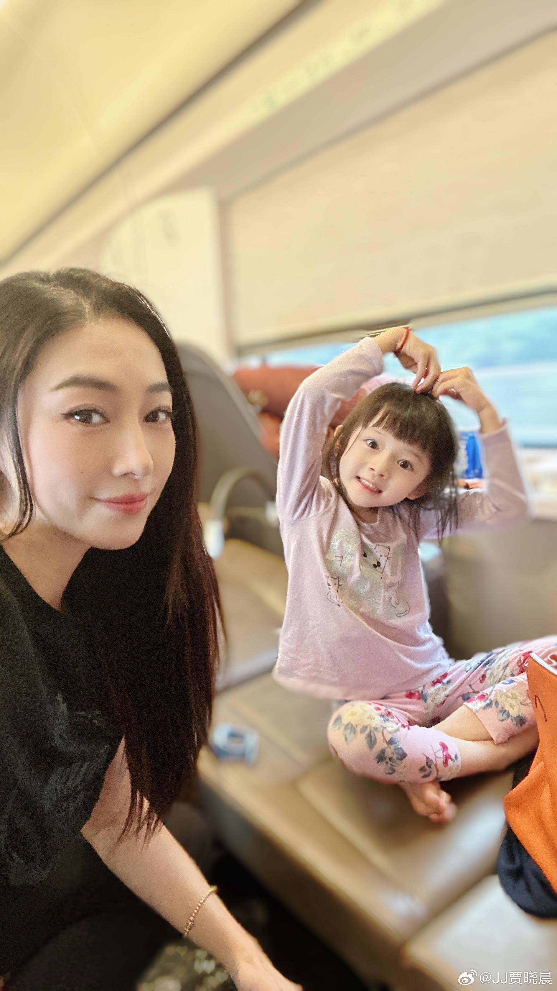 JJ賈曉晨疑進食牛肝菌中毒 狂飲5公斤水自救 | am730 | am730