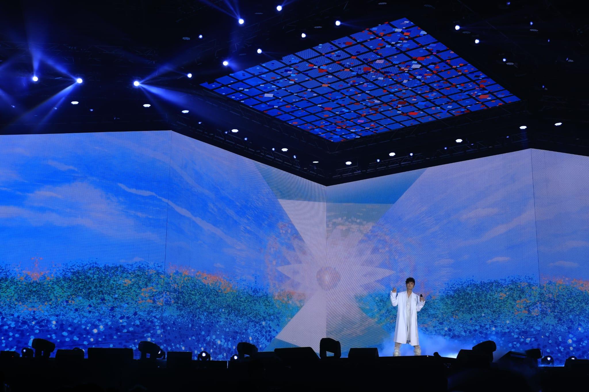 古巨基演唱會｜ MC細貓Tyson Yoshi輪住出場 搵AI寫歌勁多笑料 | am730 | am730