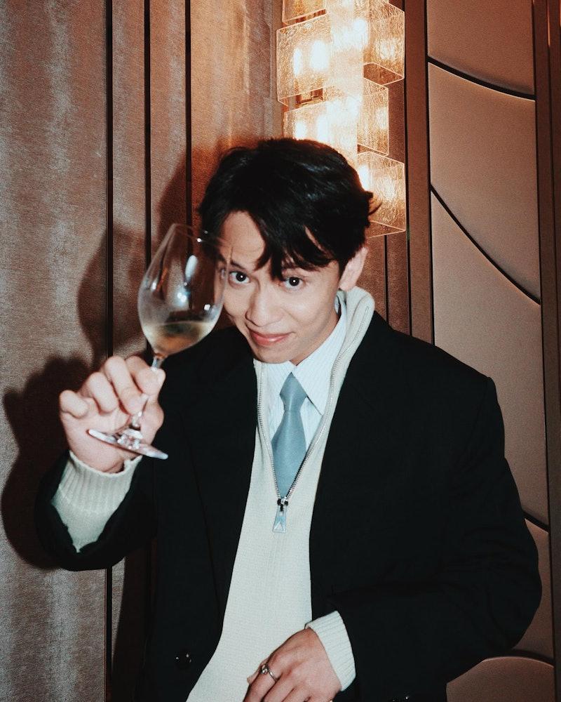 Marf@COLLAR孖Locker拍拖同遊泰國 大方認愛獲網民支持 | am730 | am730