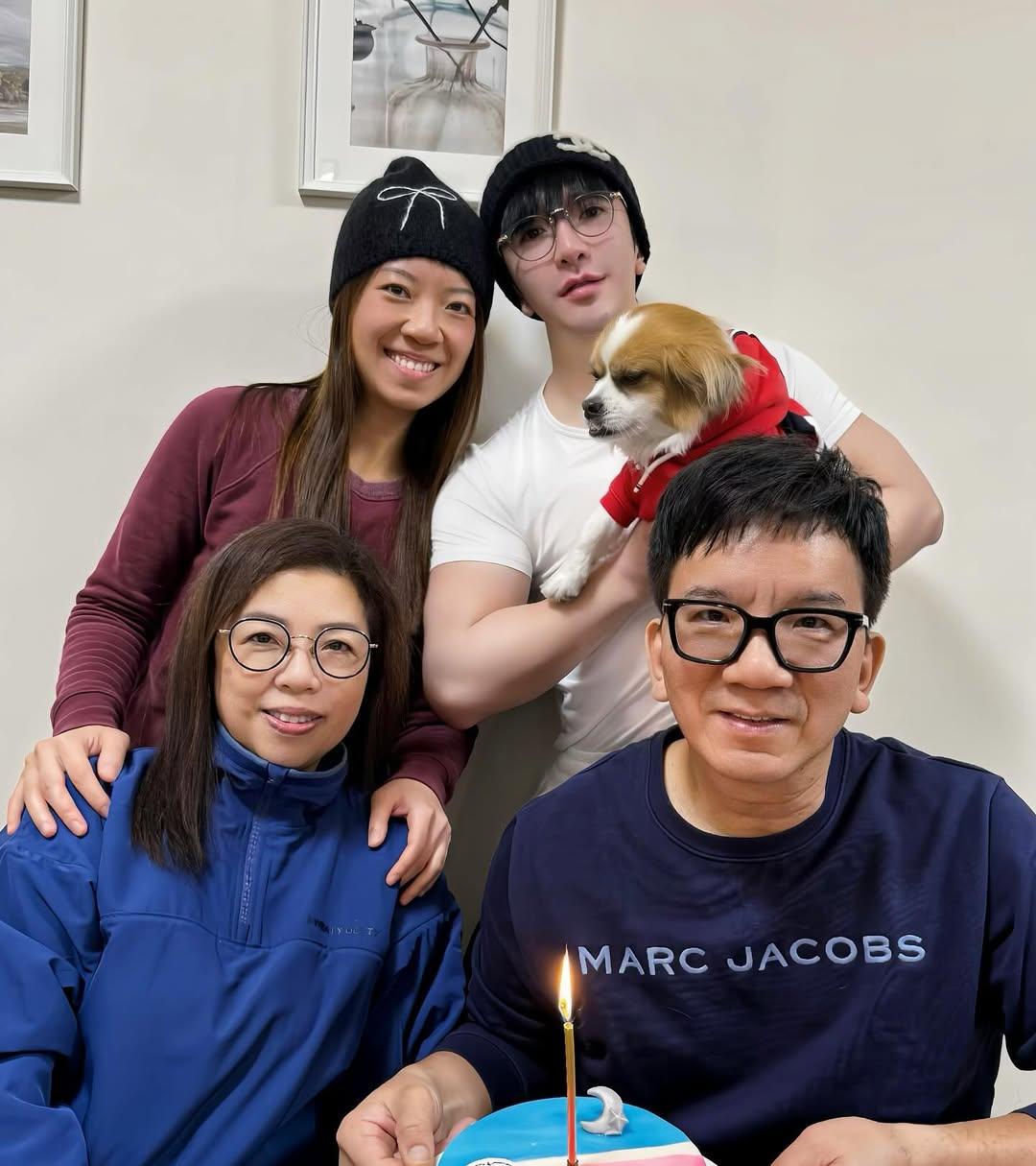 Anson Lo生日｜盧瀚霆愛寵Amber西九行慈善pet walk 連續4年請巿民免費搭渡輪 | am730 | am730