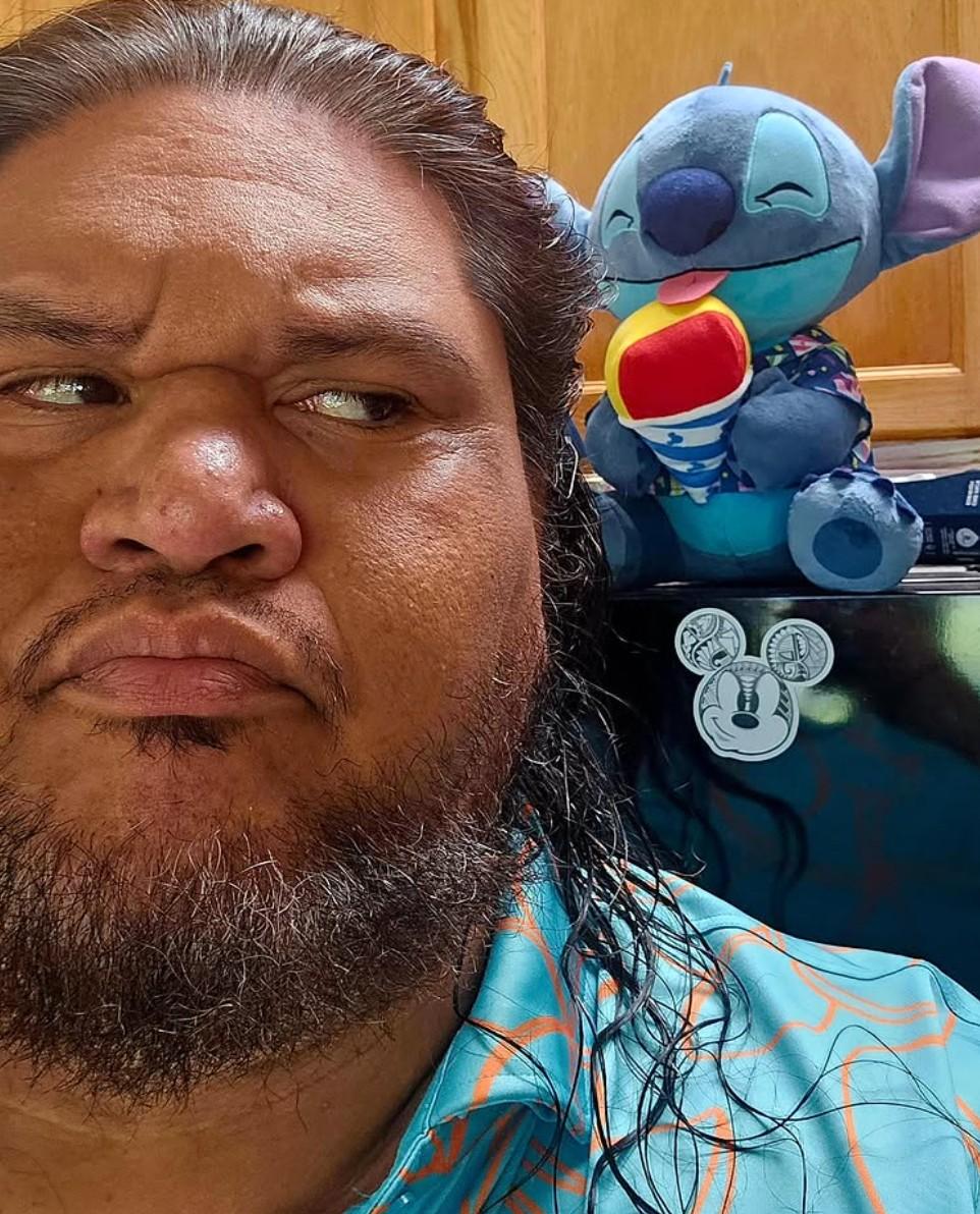 史迪仔｜真人版《史迪仔》夏威夷男星David Hekili Kenui Bell猝逝 終年57歲 | am730 | am730