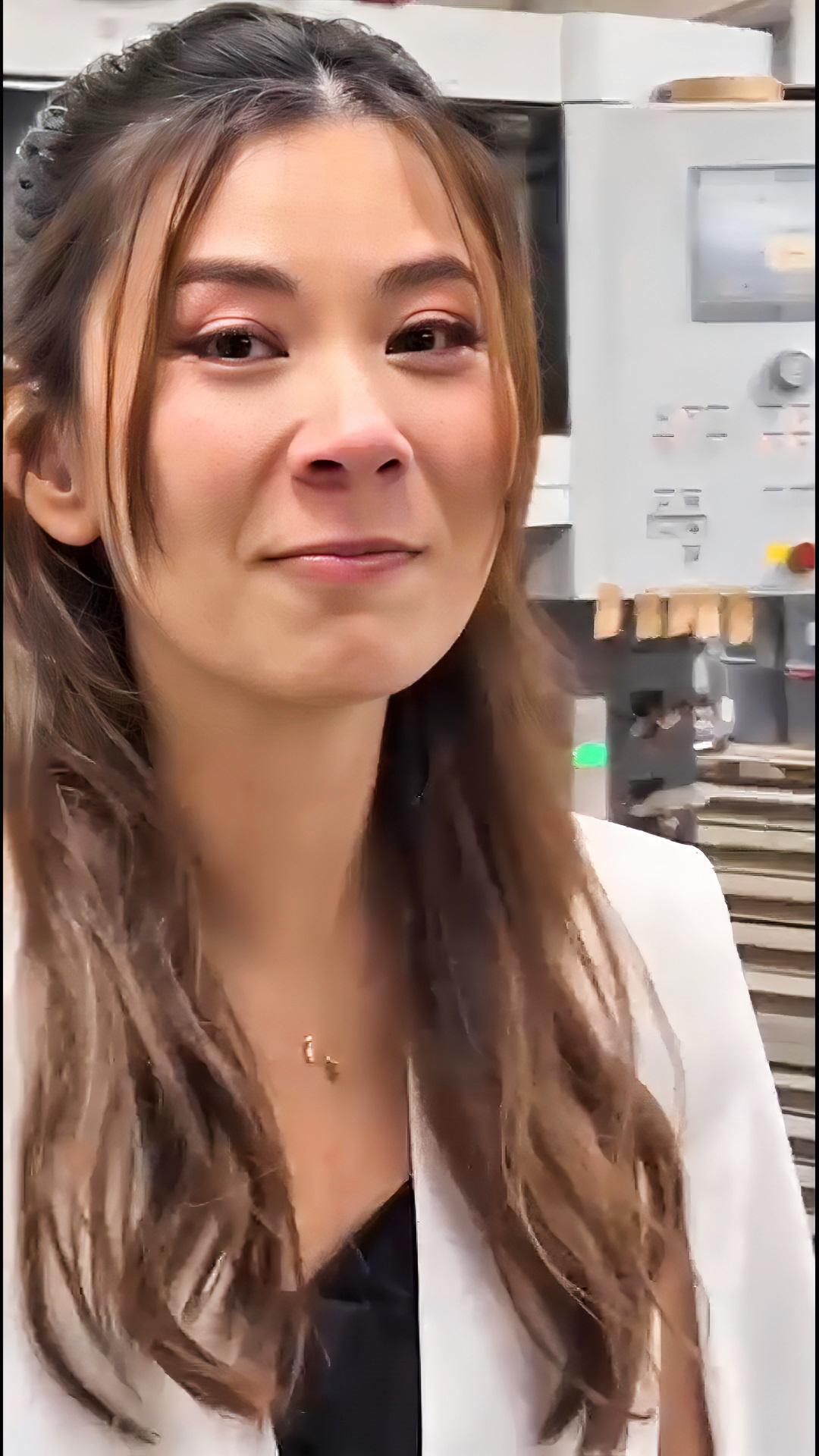 Robynn迷你演唱會+黑膠唱片套票 今日起開始預售 | am730 | am730