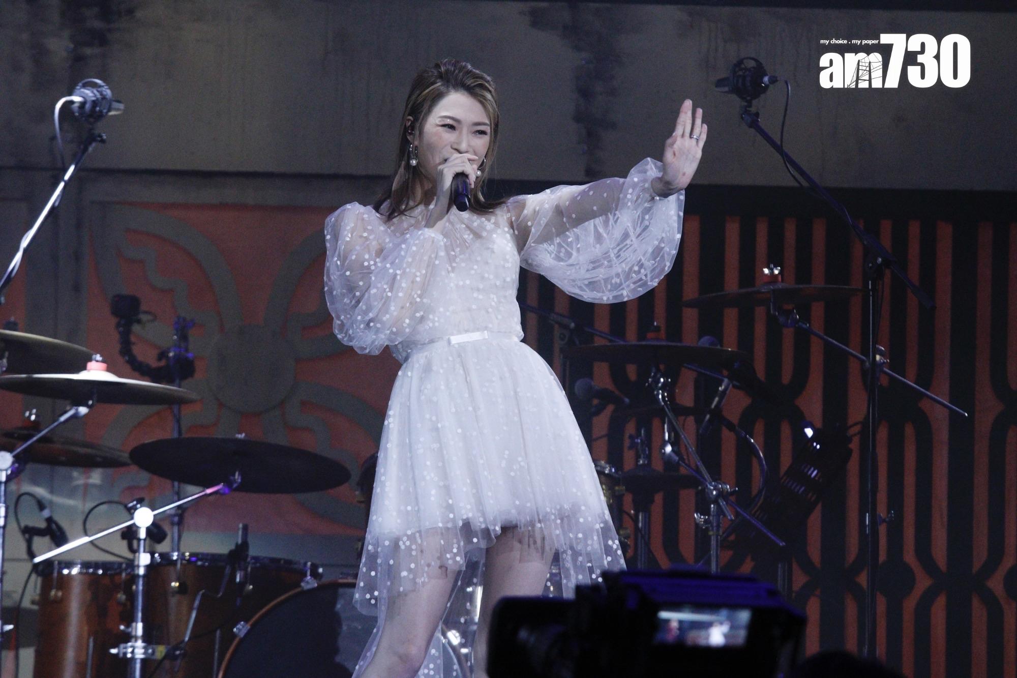 拉闊音樂會DJ/MC｜張天賦與Lolly Talk跳唱自評80分 Dear Jane連詩雅相隔11年圓夢合唱《到此為止》(多圖+有片 ...